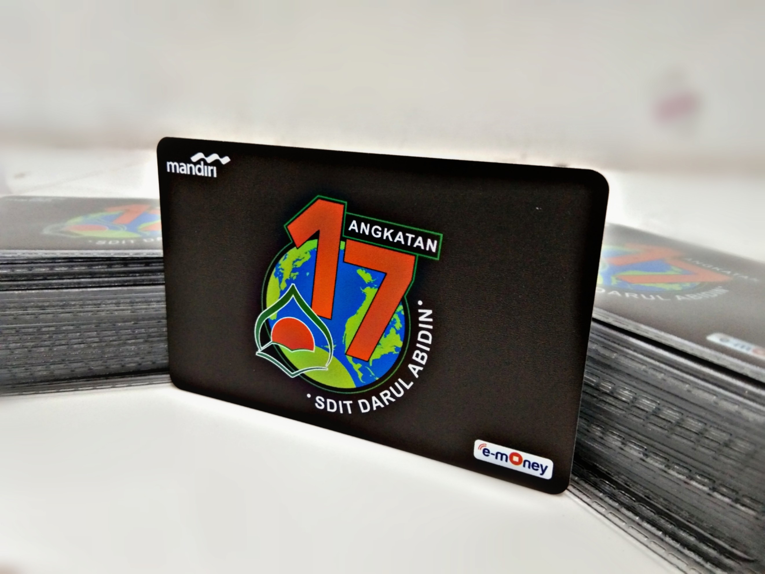 CETAK E-MONEY CUSTOM UNTUK PROMOSI DAN SOUVENIR PERUSAHAAN